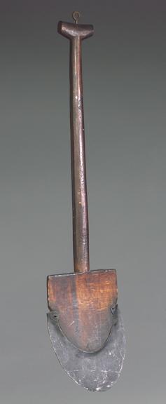 Wooden Spade, Metal Reinforced, 1801-1900 | Science Museum Group Collection