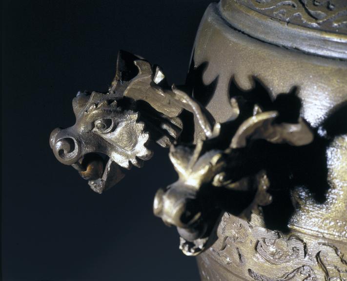 Model of the Zhang Heng seismoscope | Science Museum Group Collection
