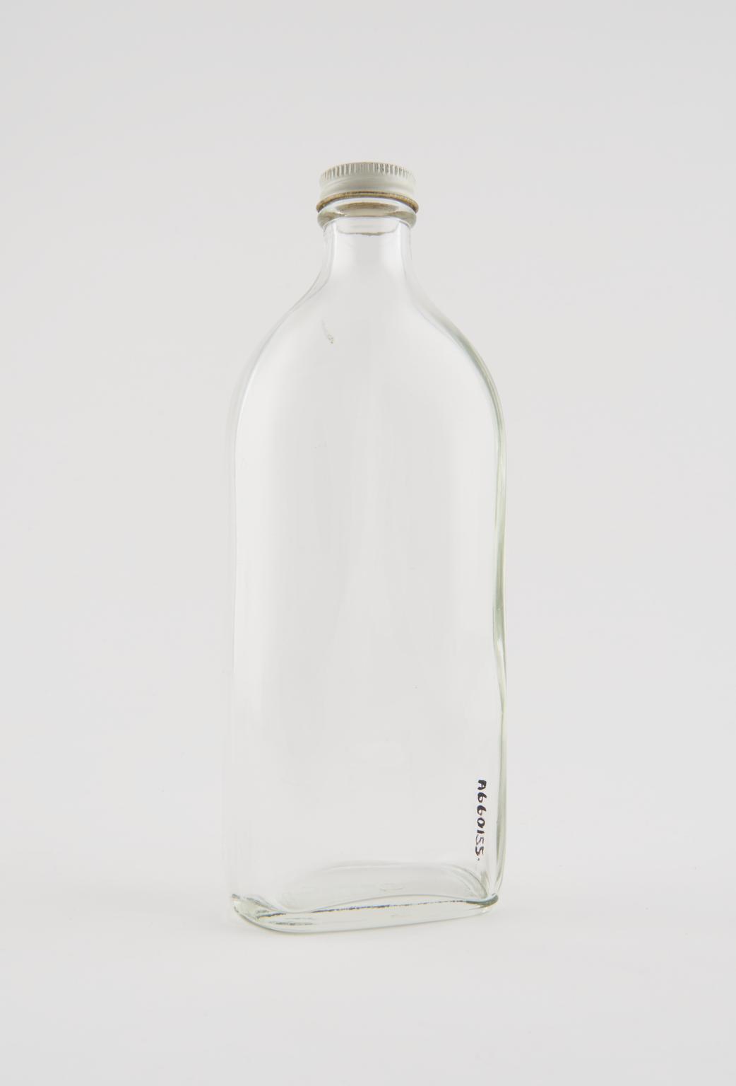 Glass dispensing bottle | Science Museum Group Collection