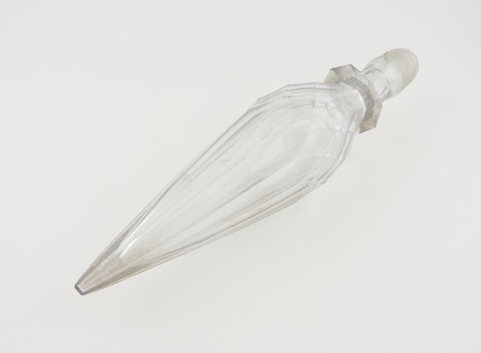 Glass faceted pharmacy display carboy stopper | Science Museum Group ...