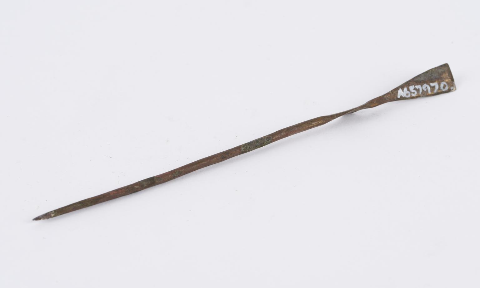 Three metal razors, Congolese, 1880-1920 | Science Museum Group Collection