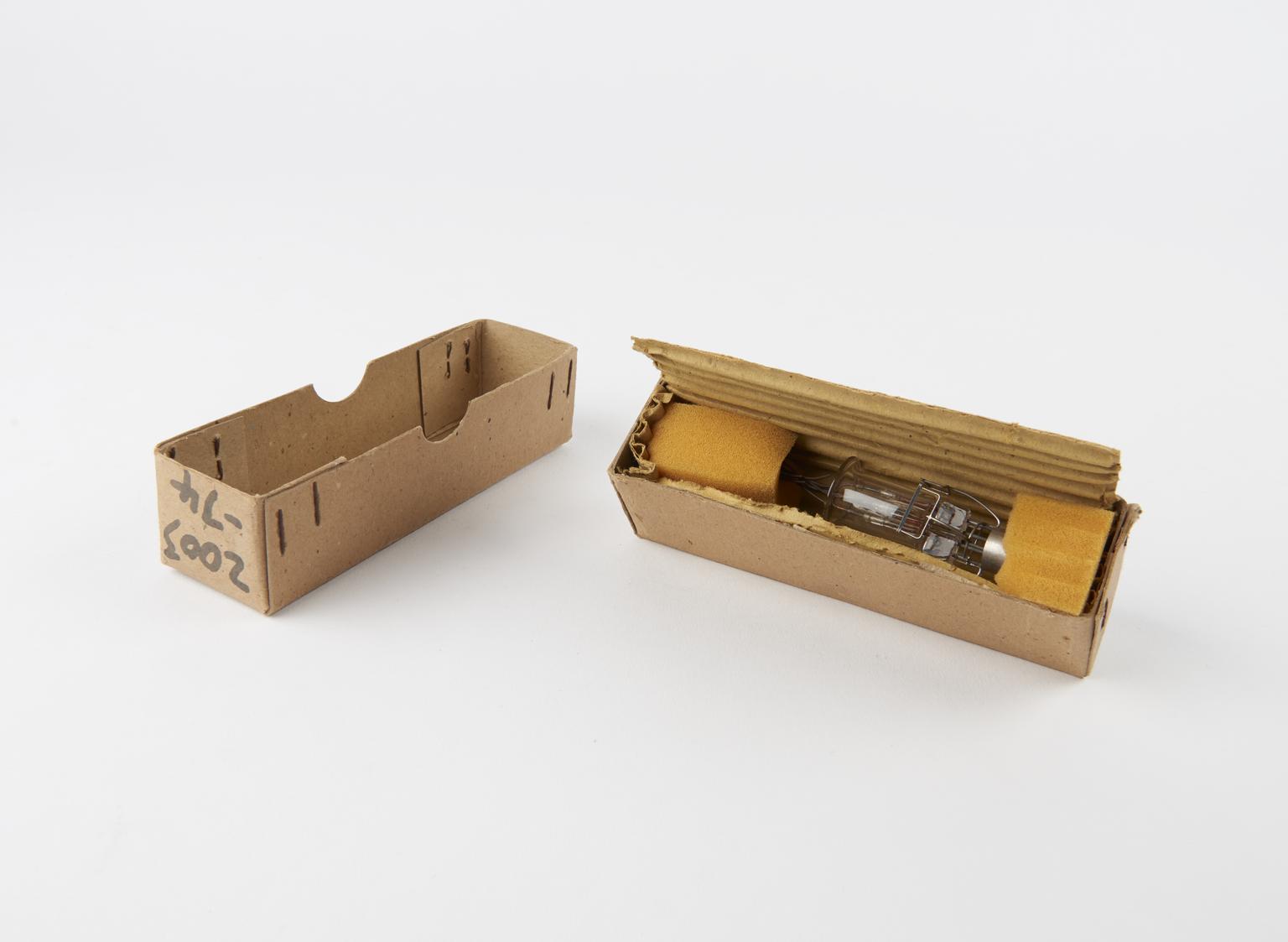 Radar gun cathode ray tube | Science Museum Group Collection