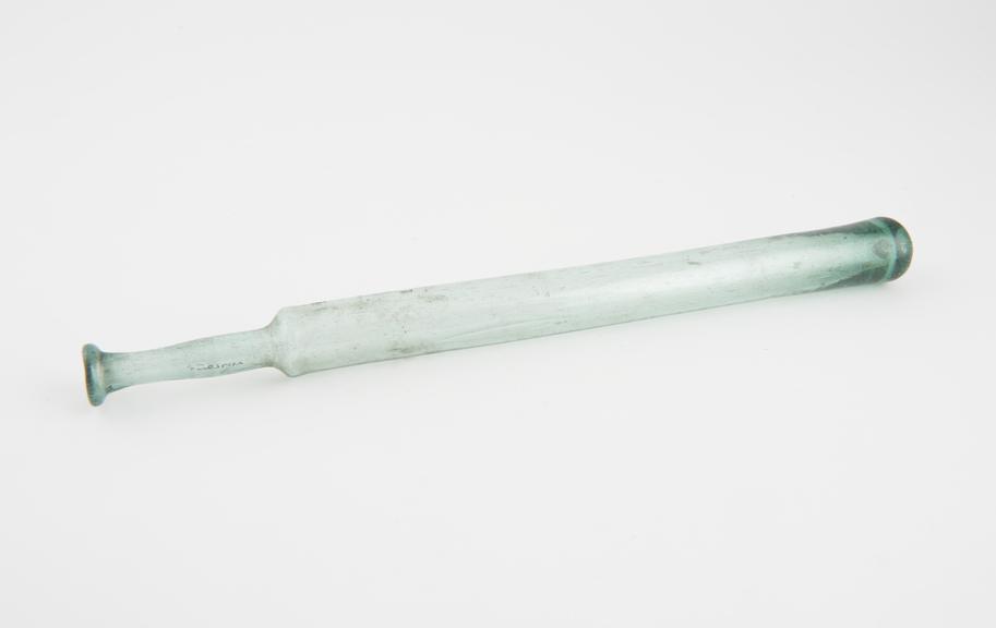 Green glass bottle | Science Museum Group Collection