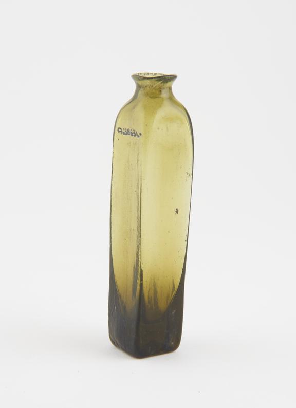 Dark green bottle | Science Museum Group Collection