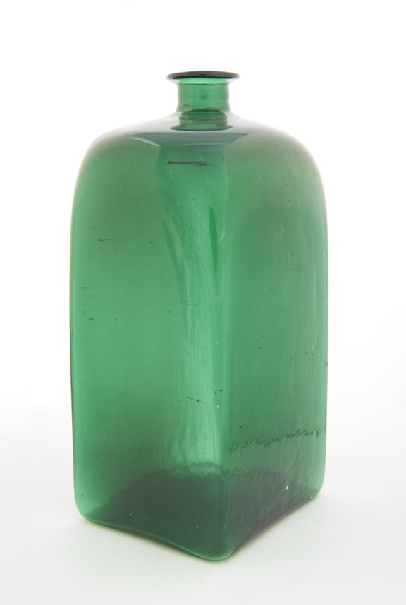 Square pharmacy bottle | Science Museum Group Collection