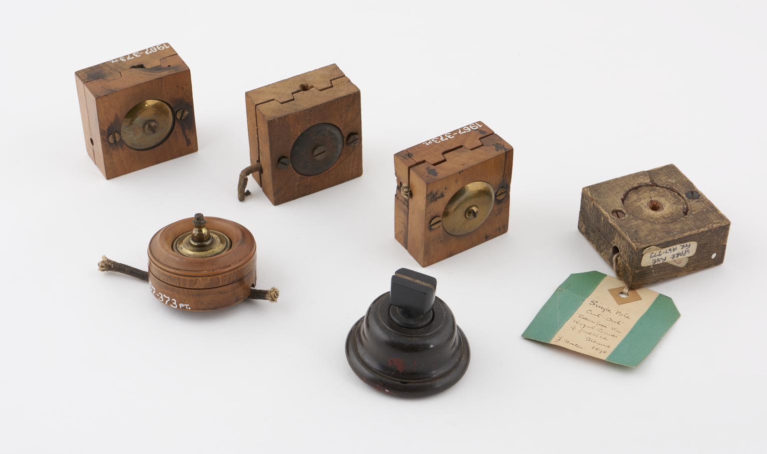 3 Crompton domestic single pole switches | Science Museum Group Collection