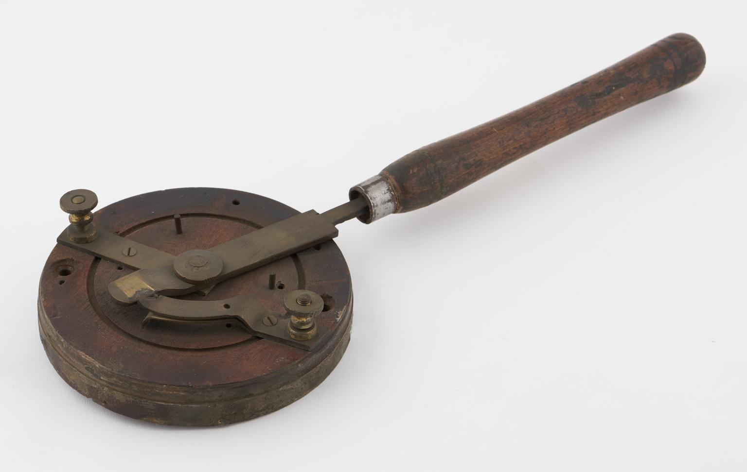 Crompton manual Mains switch - c.1894 | Science Museum Group Collection