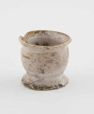 Earthenware dispensing pot | Science Museum Group Collection