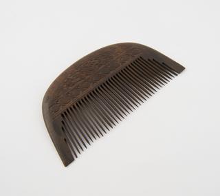 Wooden comb | Science Museum Group Collection