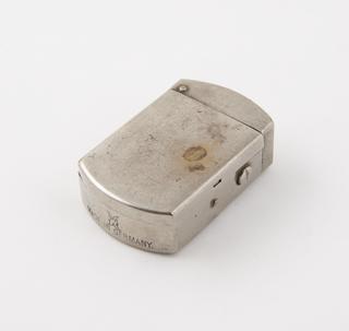 Metal Pocket lighter, petrol type. | Science Museum Group Collection