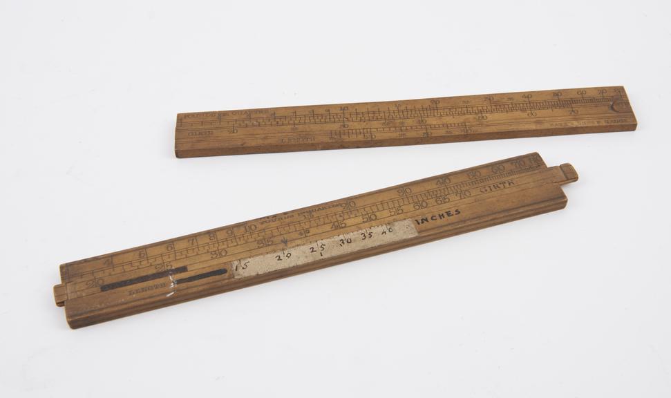 Two Wooden rules showing girth | Science Museum Group Collection