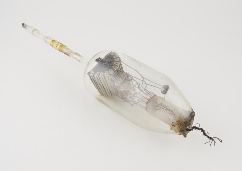 McVitie Weston valve collection, Experimental beam tube valve | Science Museum Group Collection