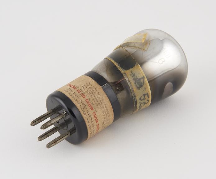 McVitie Weston valve collection, Mullard valve, type P.M.6 | Science Museum Group Collection