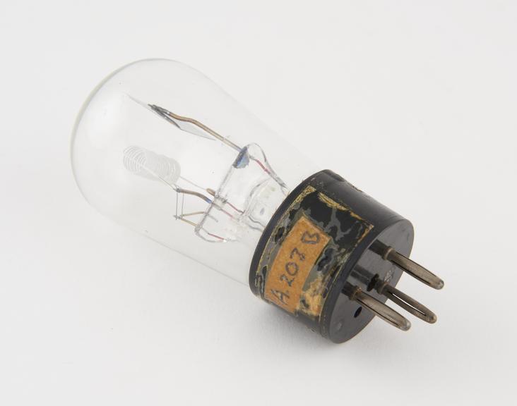 McVitie Weston valve collection, Osram valve, type GU1 | Science Museum ...