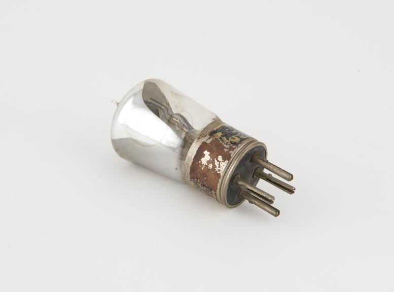 McVitie Weston valve collection, Vita valve, type TP3 | Science Museum ...