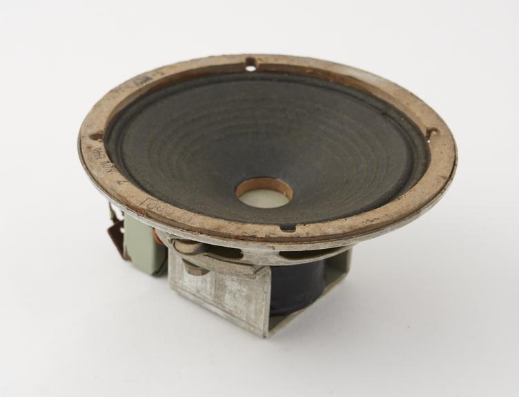 5 inch diameter G.E.C. energised field loudspeaker | Science Museum ...