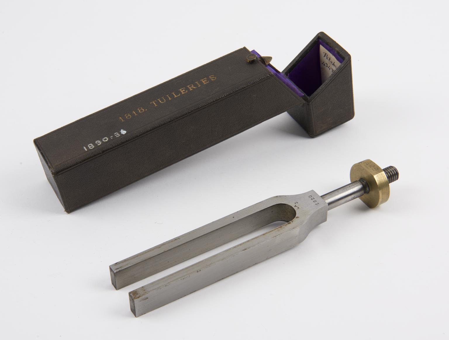 Five tuning forks used as test forks | Science Museum Group Collection