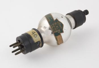 McVitie Weston valve collection, Cossor valve, type M.41.P | Science Museum Group Collection