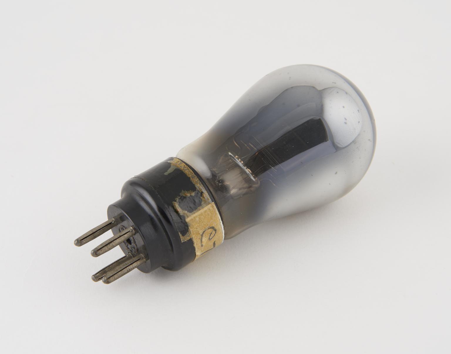 McVitie Weston valve collection, BTH valve, type B210H | Science Museum ...