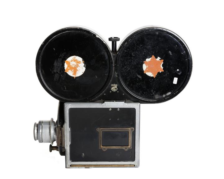 Bell and Howell 2709 Model B 35mm cine camera | Science Museum Group ...