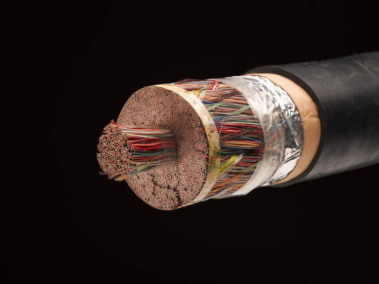 1800 pair polythene insulated and sheathed telephone cable, 1930-1962 ...