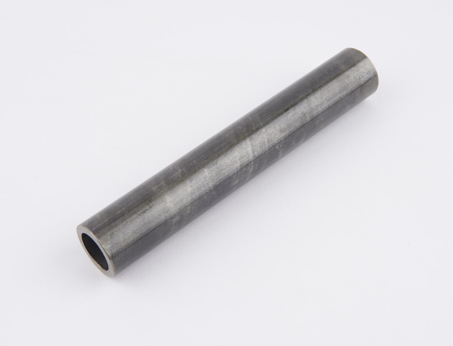 Six electrically welded steel tubes, as rolled | Science Museum Group ...
