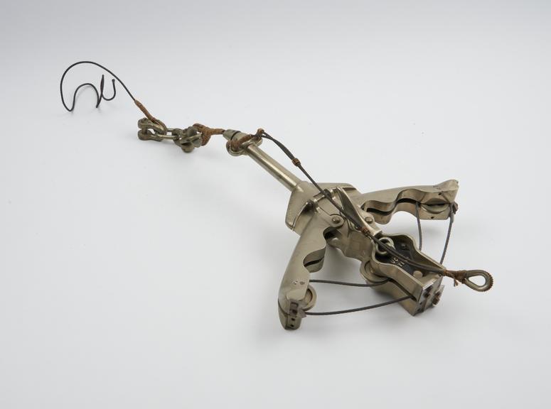 Model of Lucas cutting and holding grapnel. | Science Museum Group ...