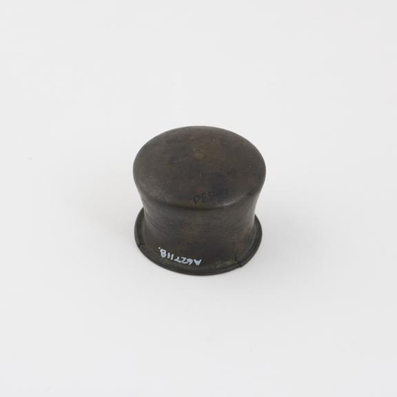 Bronze cupping vessel | Science Museum Group Collection