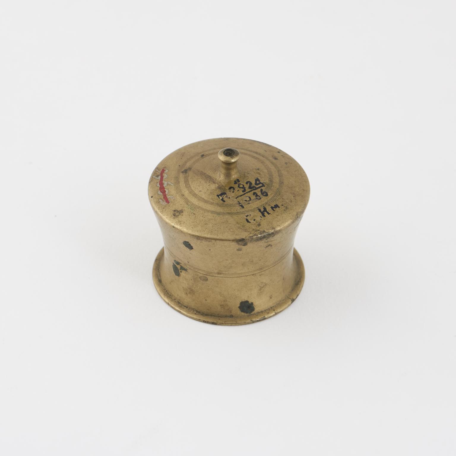 Brass cupping vessel | Science Museum Group Collection