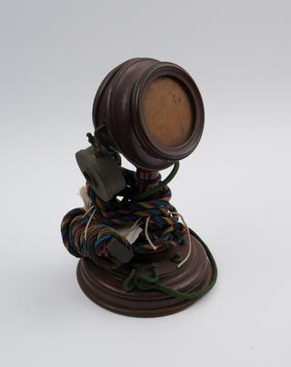 5. Table telephone by Milde of Paris | Science Museum Group Collection