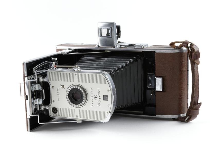 Polaroid Land Camera Model 95 | Science Museum Group Collection
