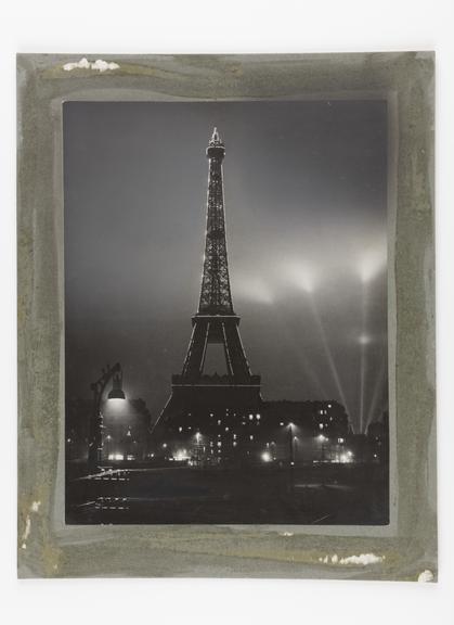 Tour Eiffel | Science Museum Group Collection