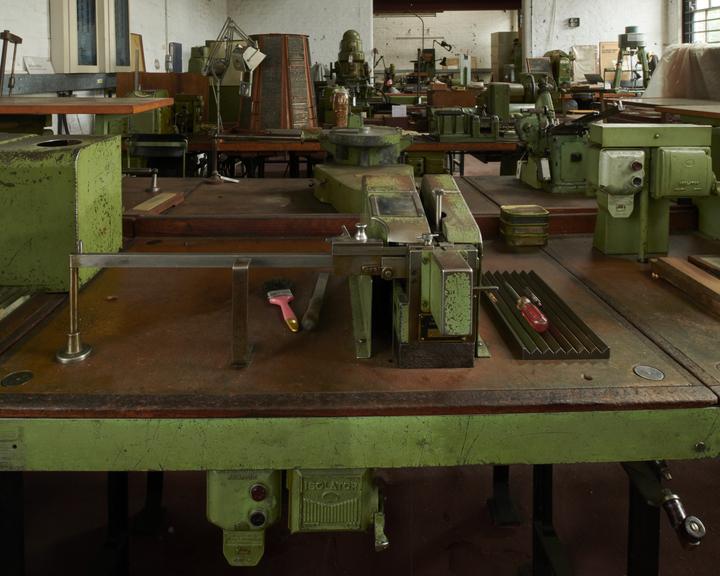 Monotype Hand Side-Hole Countersinking Machine | Science Museum Group ...