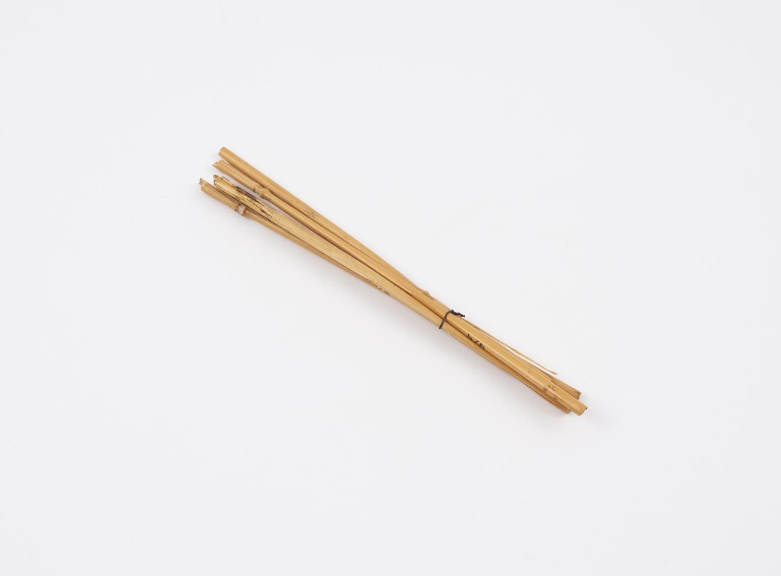 Sulphur-matches of oat-straw, Dunmow, Essex | Science Museum Group ...