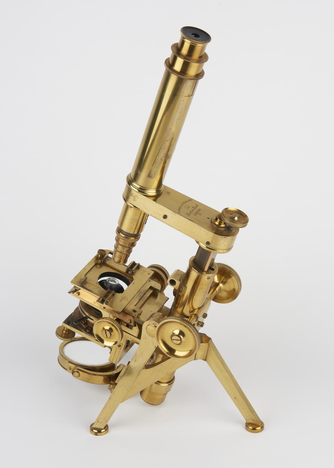 Compound Microscope with condensing lenses and case | Science Museum ...