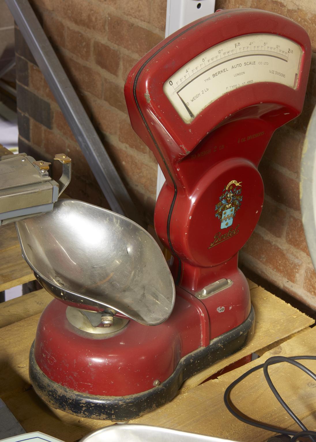 Automatic self-indicating fan scale | Science Museum Group Collection