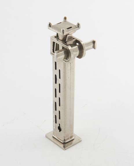 Model of German friction prop | Science Museum Group Collection