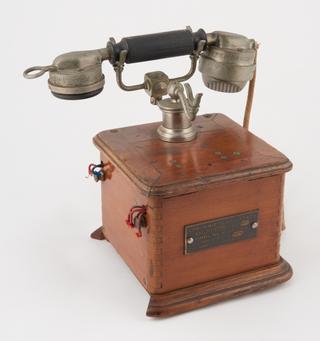 Magneto Telephone | Science Museum Group Collection