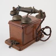 Magneto Wall Telephone | Science Museum Group Collection