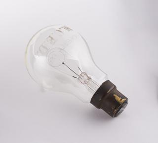 Carbon filament light bulb | Science Museum Group Collection