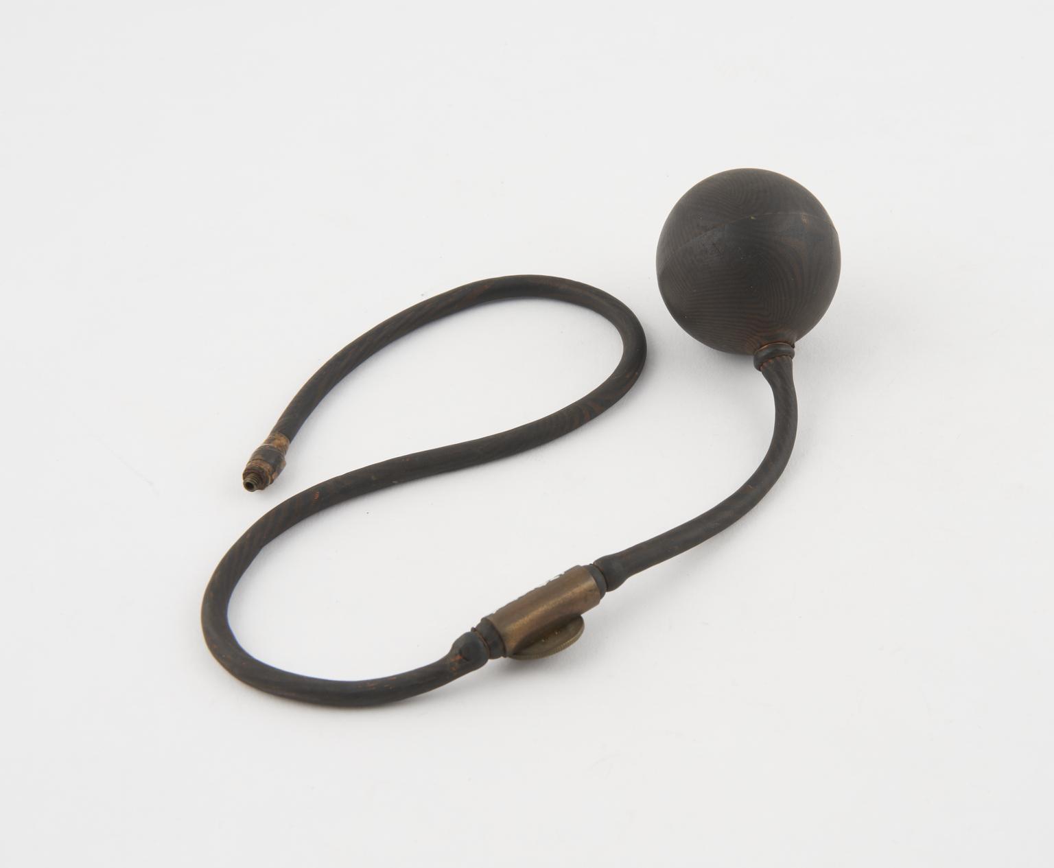 Pneumatic Shutter Pump | Science Museum Group Collection