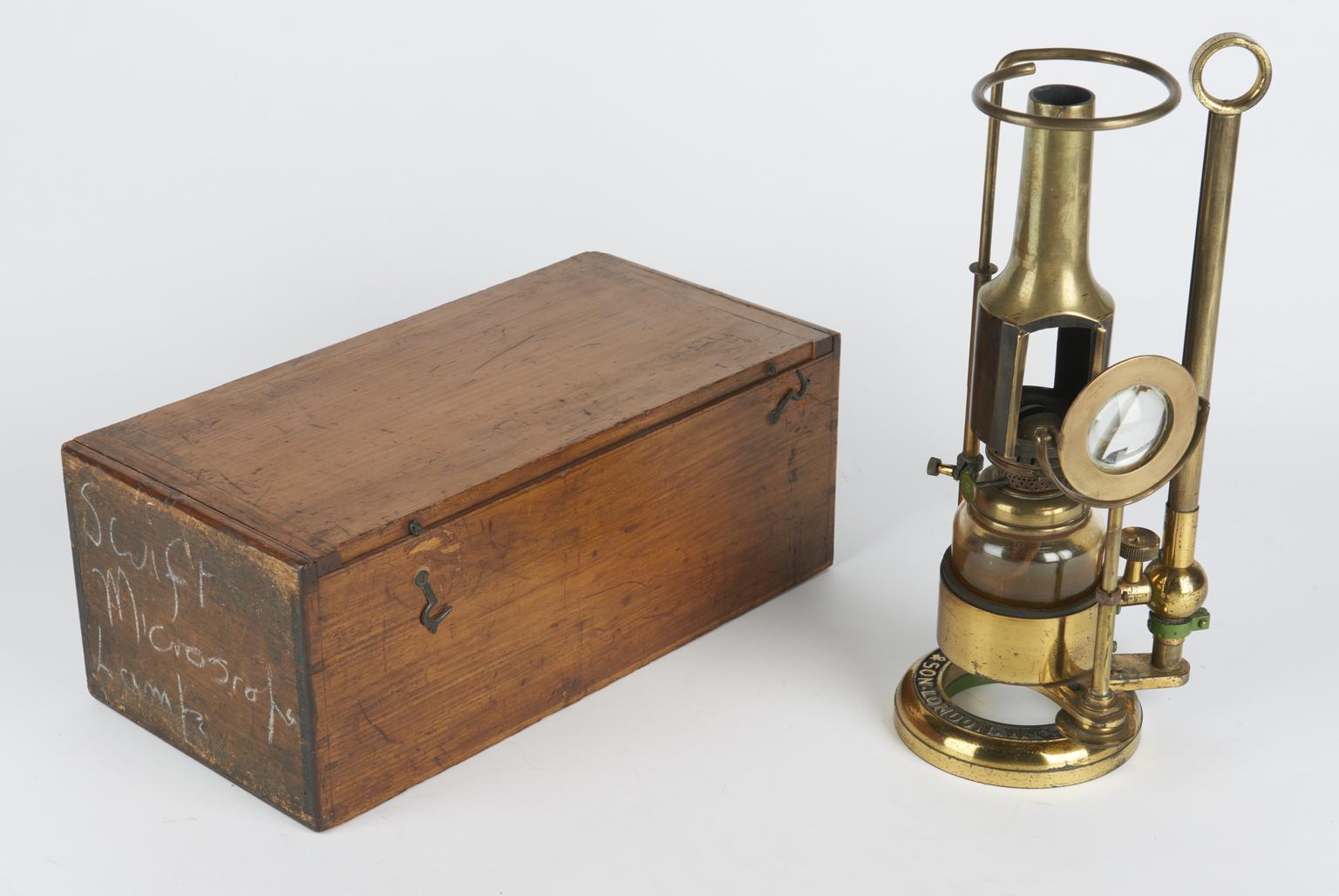 Swift Microscope Lamp | Science Museum Group Collection