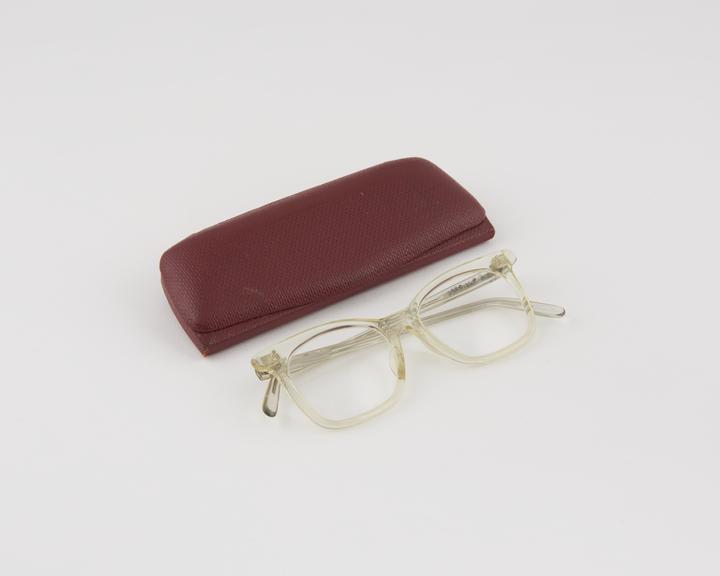NHS Spectacles | Science Museum Group Collection