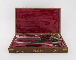 Surgical instrument set | Science Museum Group Collection