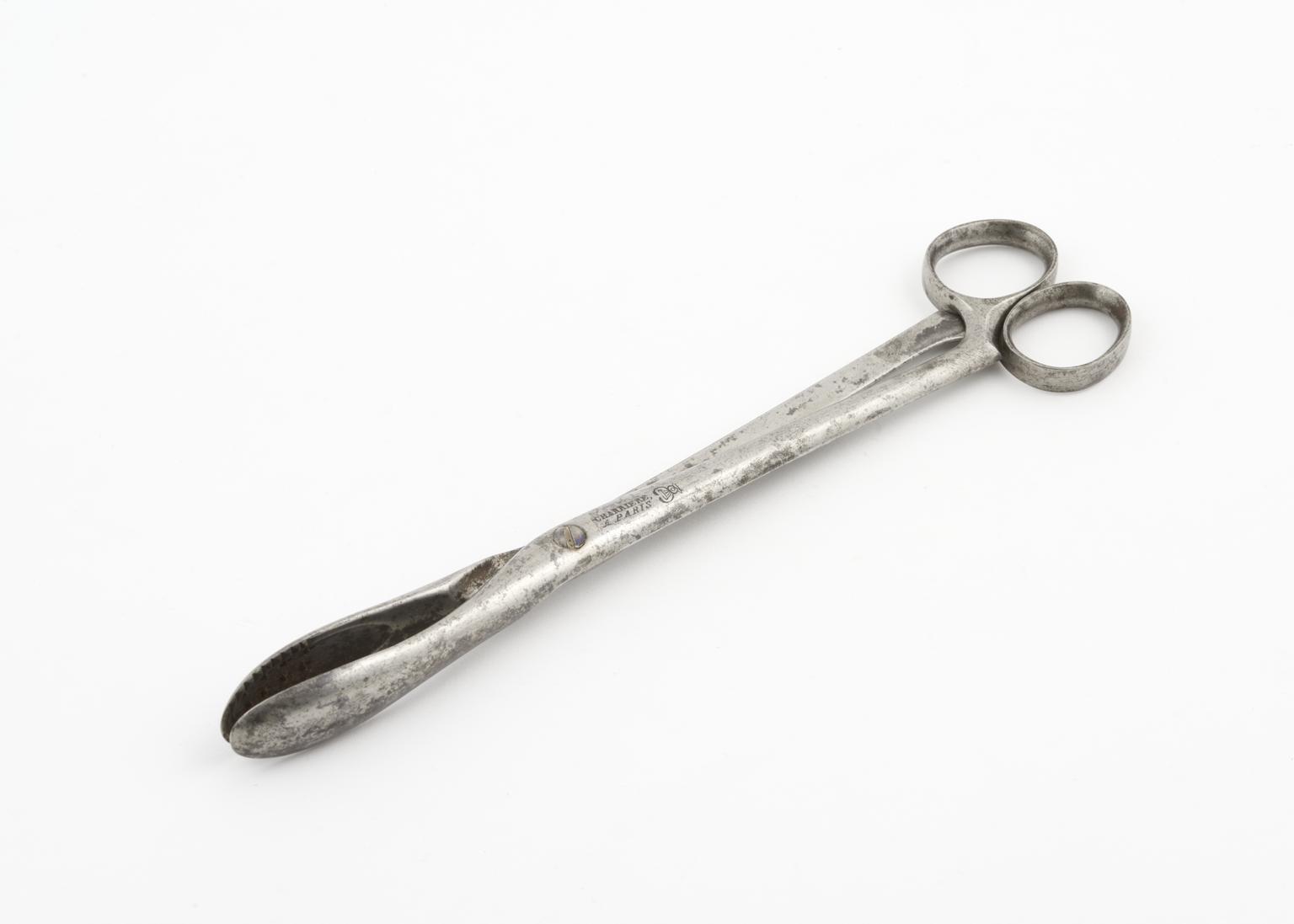 Straight lithotomy forceps | Science Museum Group Collection