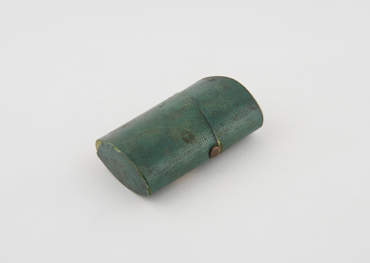 Pocket surgical instrument set | Science Museum Group Collection