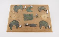 Bronze razor, Roman, 199-500 CE | Science Museum Group Collection