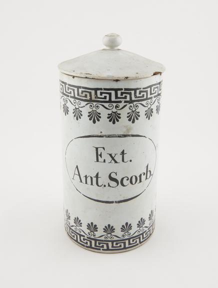 Cylindrical drug jar | Science Museum Group Collection