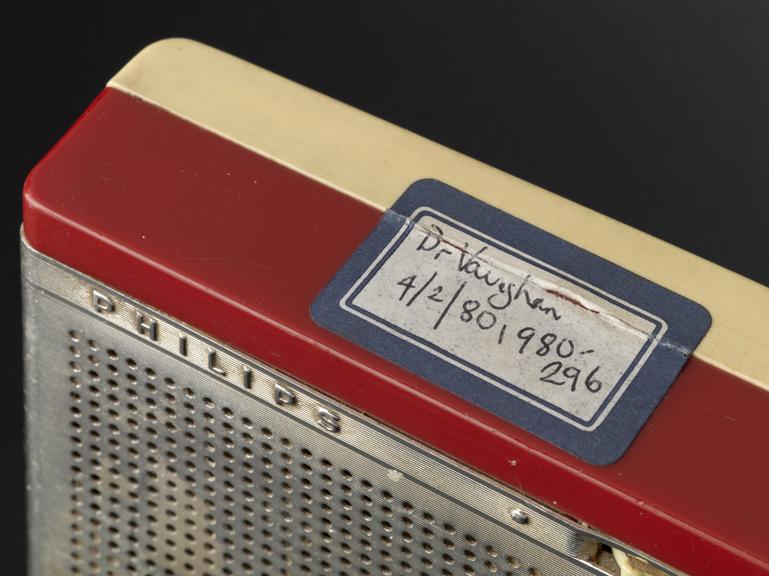 Philips 'Transistor Seven' transistor radio | Science Museum Group ...