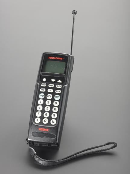 Vodafone 'Vodac' mobile telephone, 1991-2000 | Science Museum Group ...